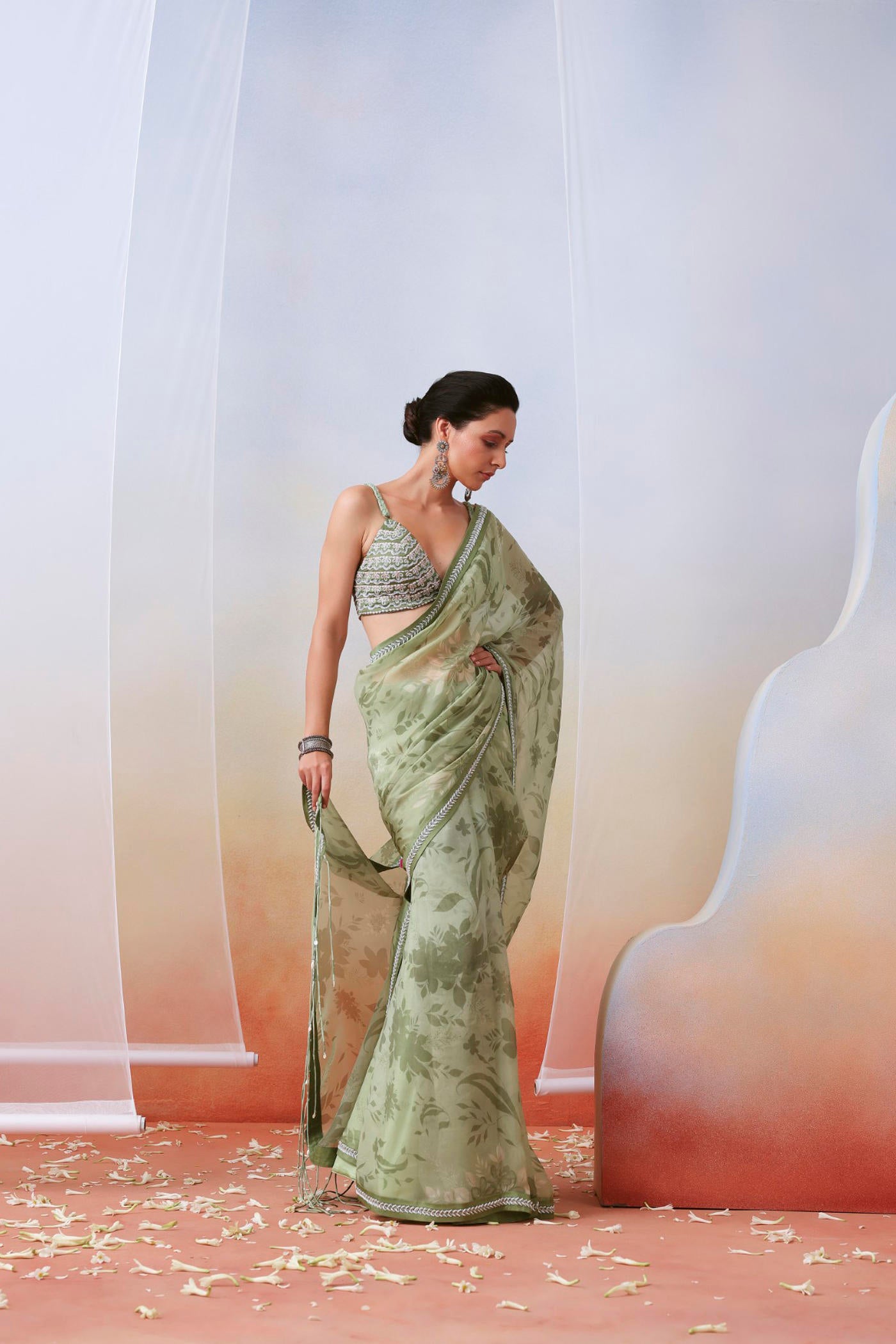Juhi Godambe in Sage green printed embroidered saree set – Isha Gupta Tayal